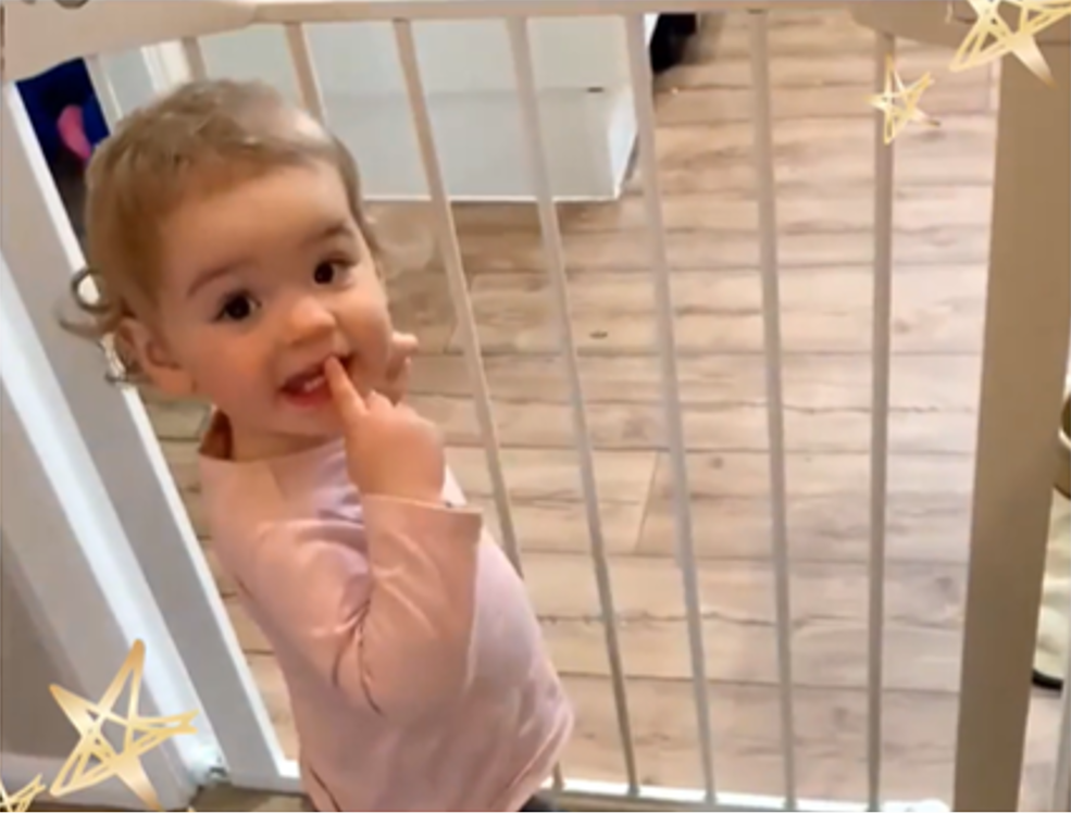 Baby Signing Eat: Understanding and Communicating With Babies - Little ...